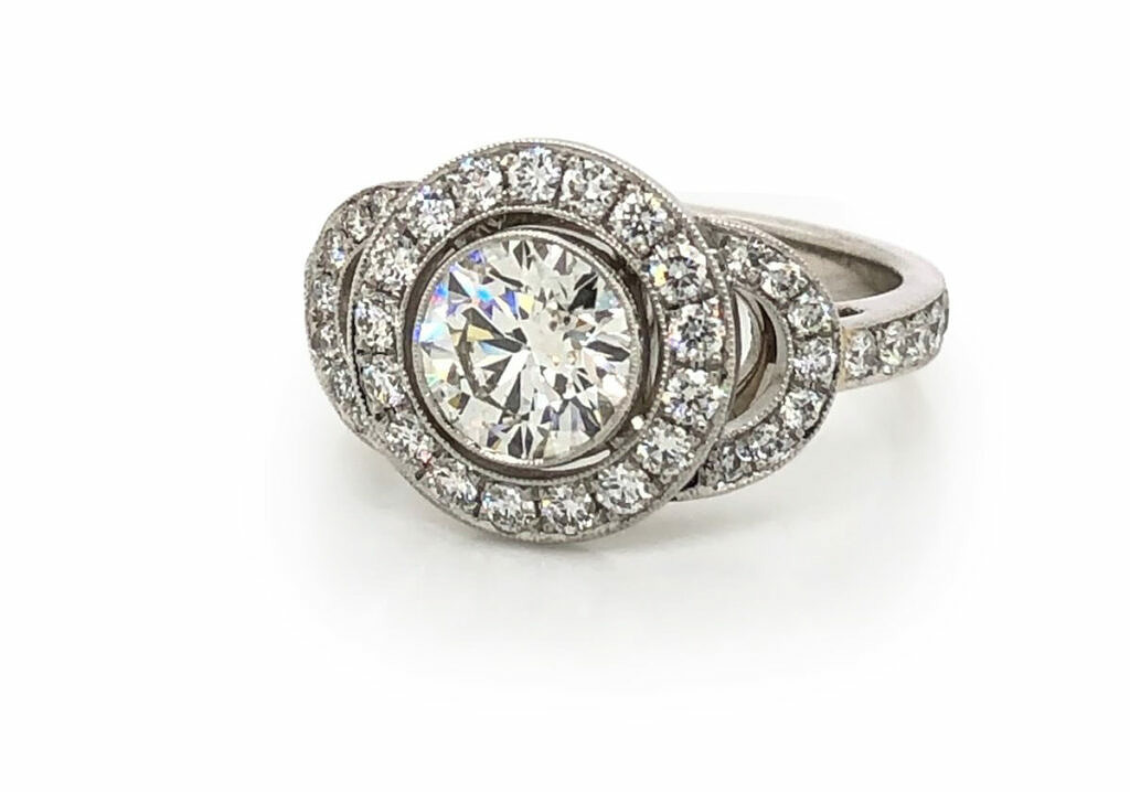 Brilliant-Cut Round Buckle Diamond Ring Los Angeles | Peter Norman