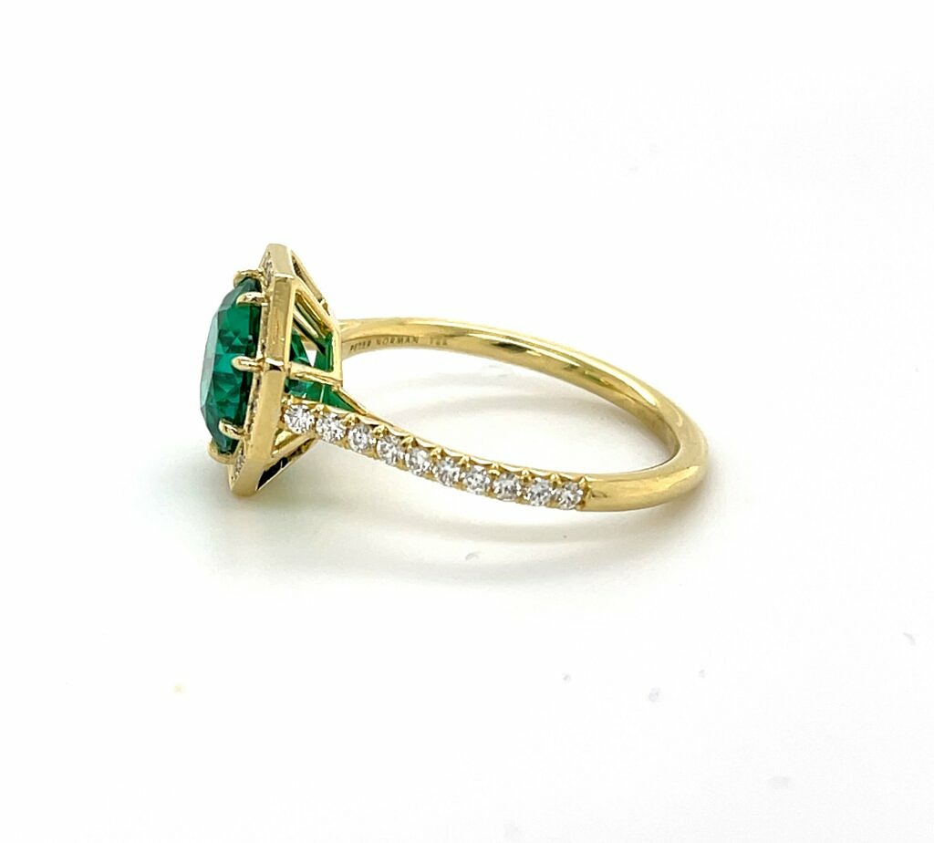 Round Emerald Ring in an 18k Yellow Gold Octagonal Setting Los Angeles ...