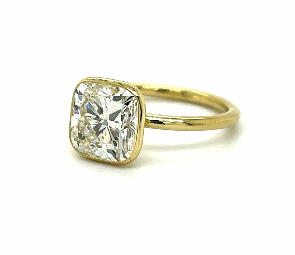 Bezel-Set Cushion-Cut Diamond Engagement Ring in Yellow Gold Los ...