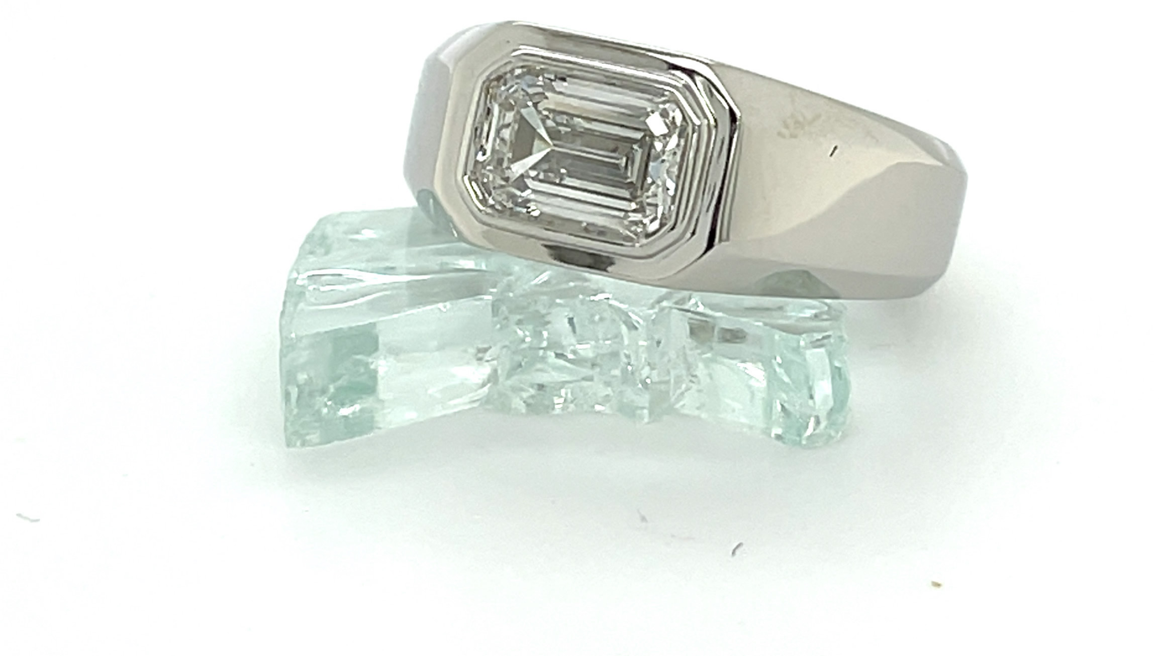 Men's Engagement Rings - All you need to Know - | Peter Norman